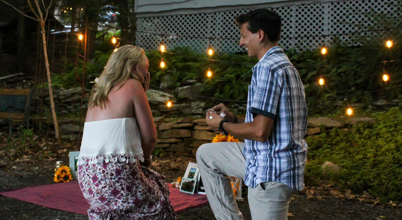 Mary Stornes and Robin Zambrana's Wedding Website