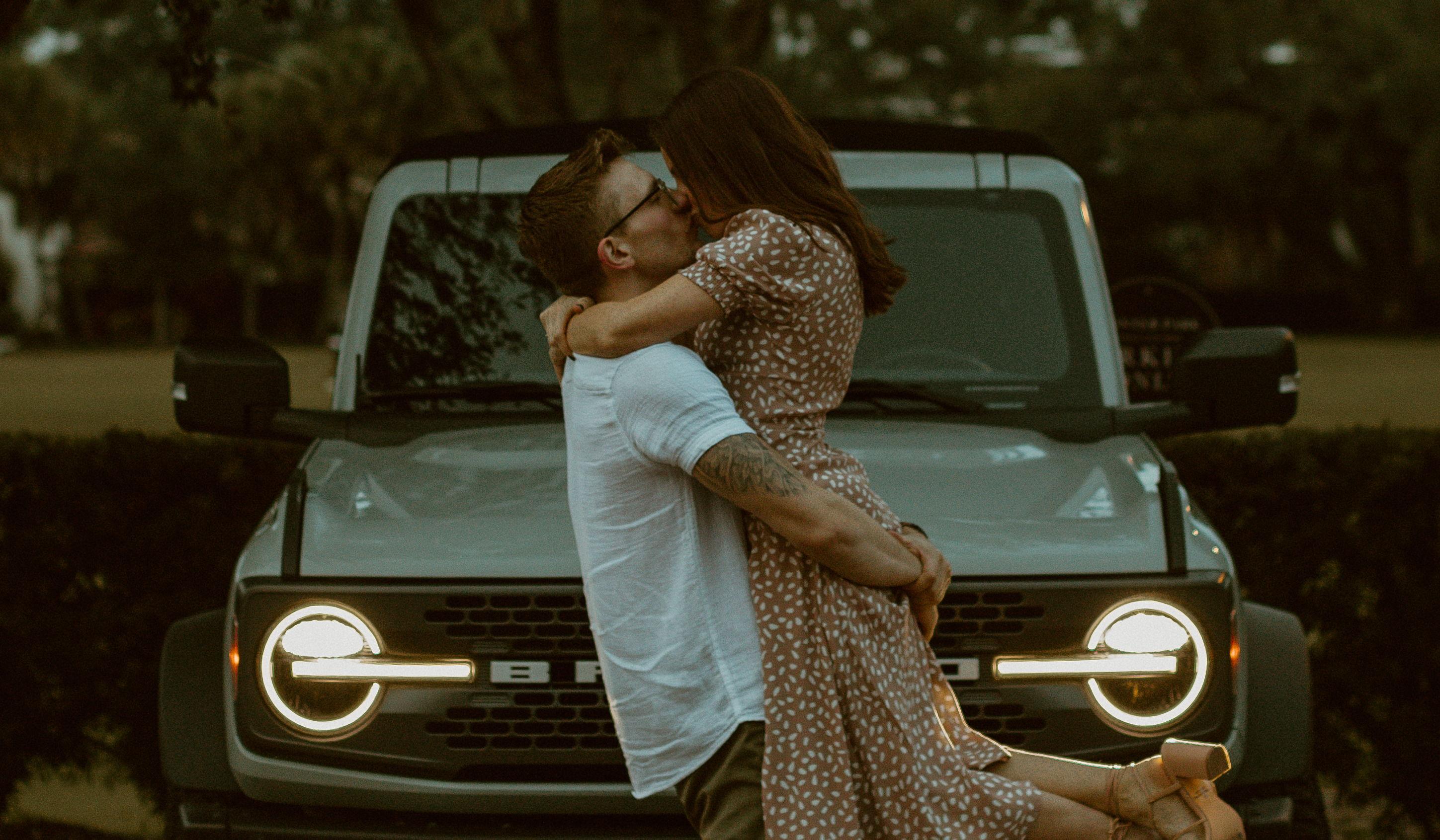 Maddison Gostin and Andrew Holliday's Wedding Website