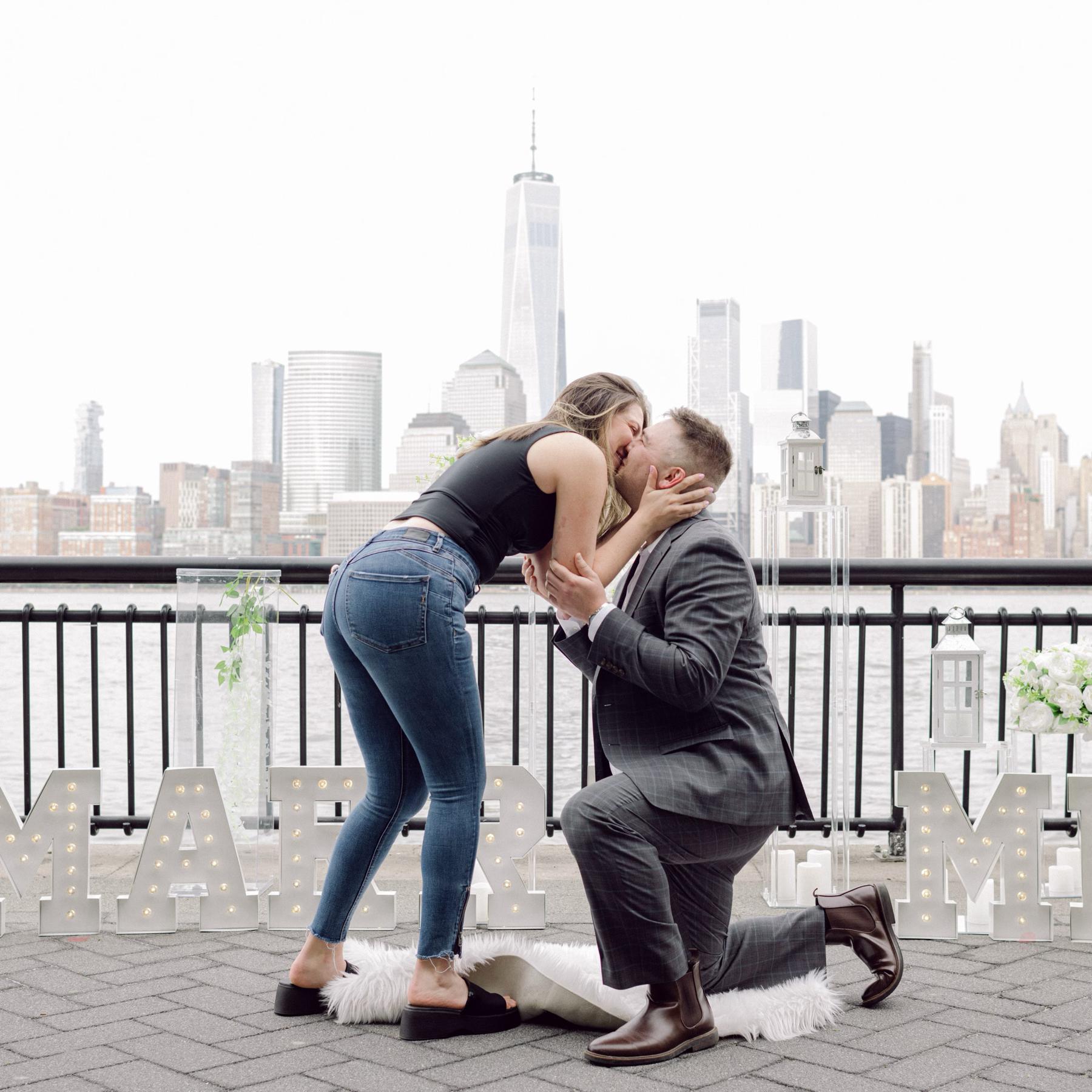 Logan Weiss and Jessica Zigman's Wedding Website