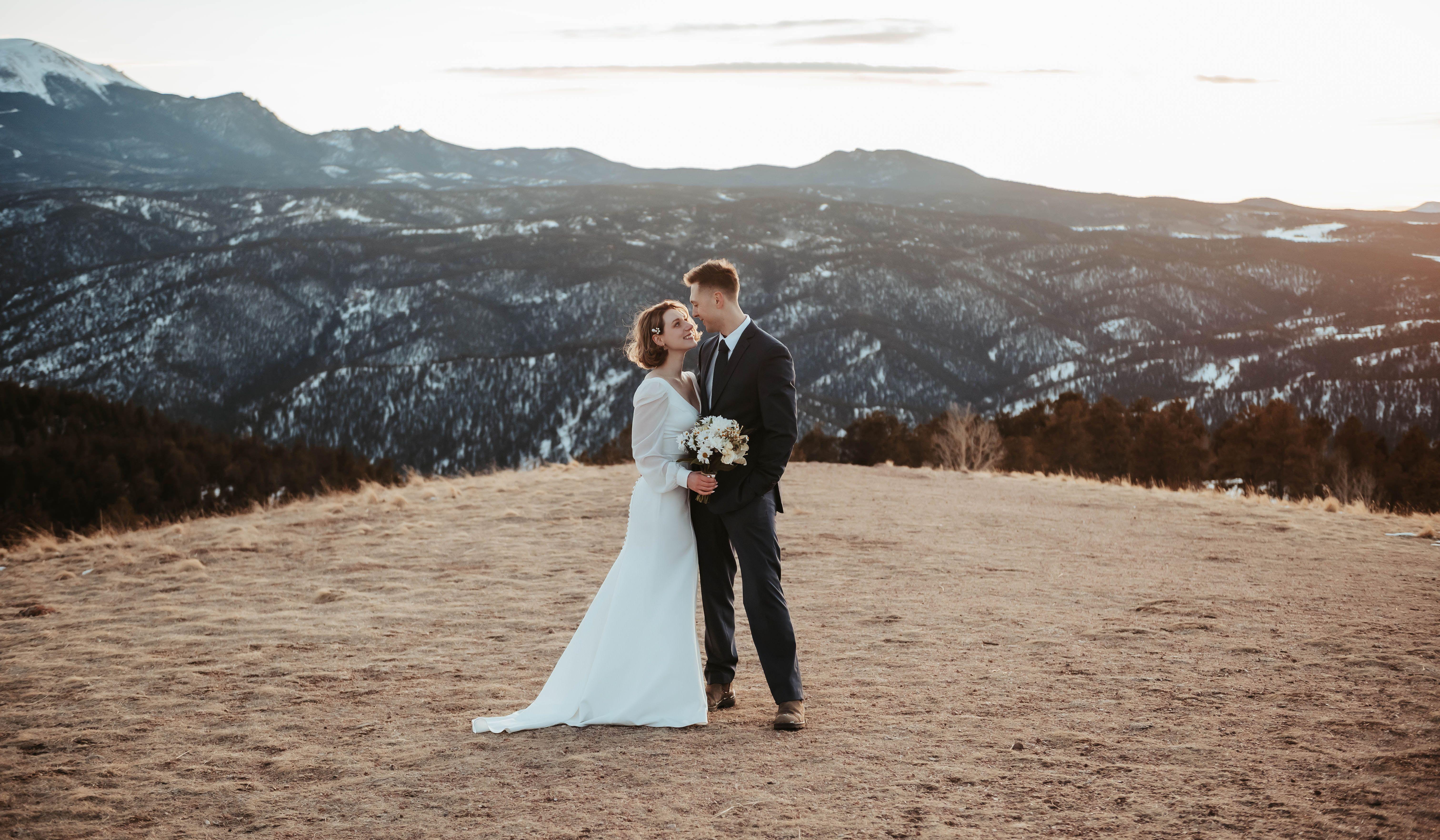 Daenna Conger and Bradley Power's Wedding Website