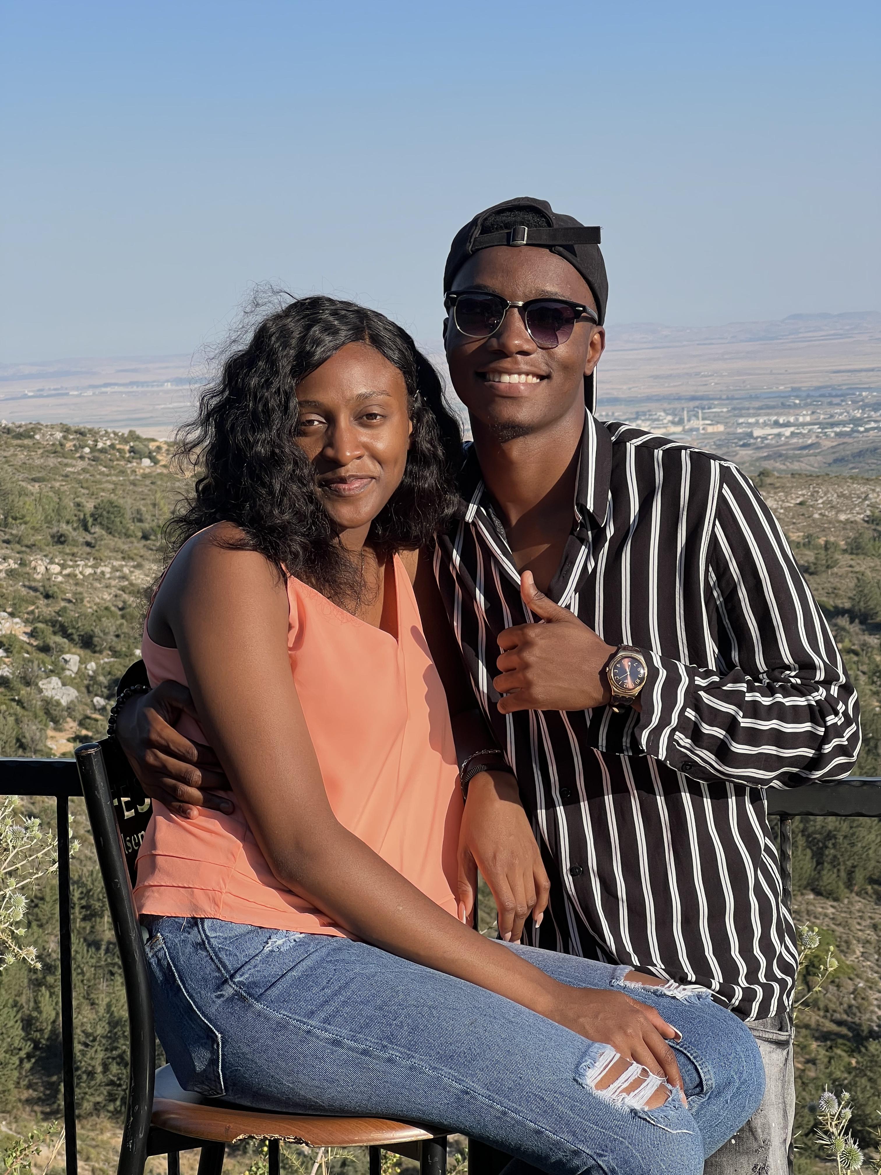 Degaulle Kaswende and Violina Ilunga's Wedding Website