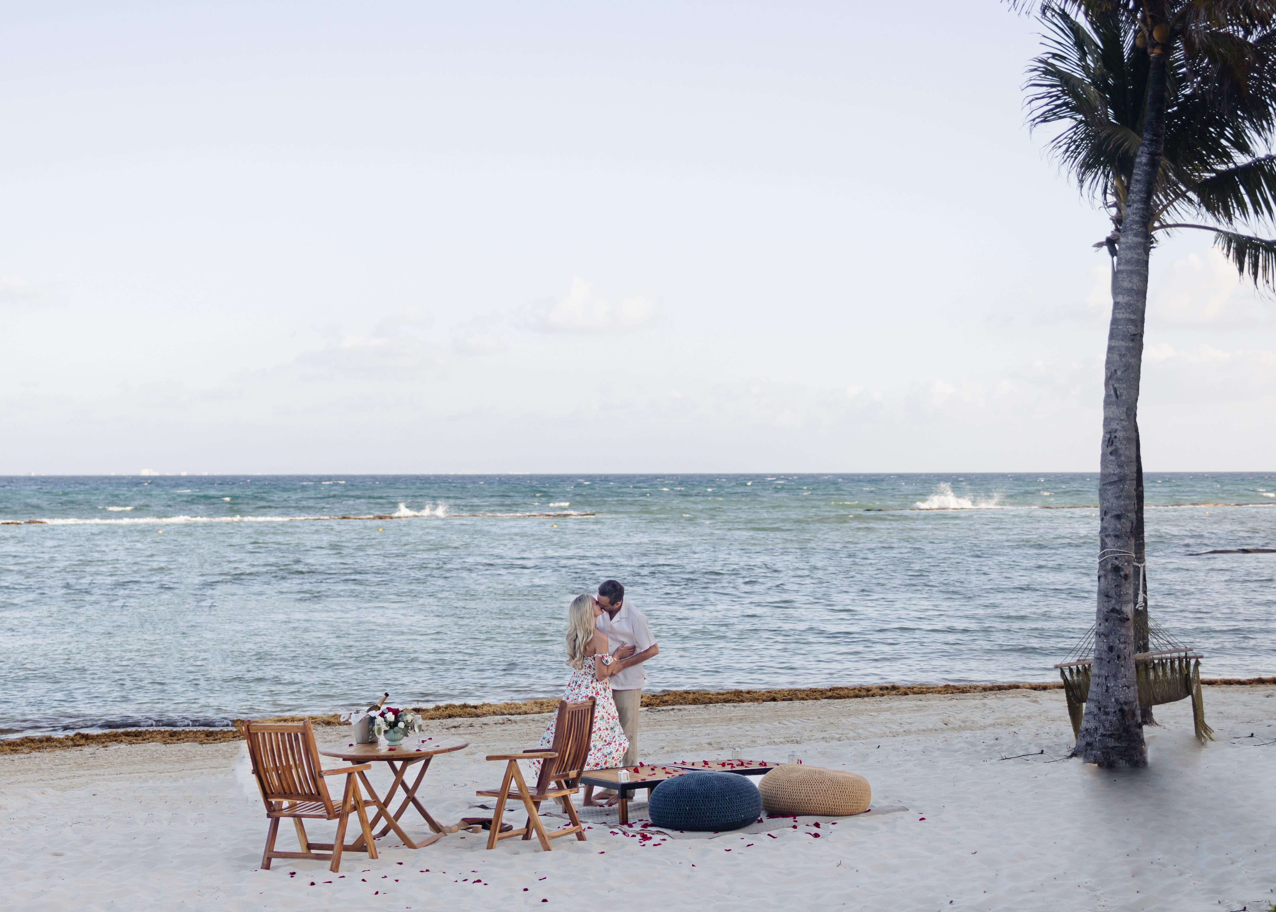 Chelsea Roth and Tyler Vieke's Wedding Website