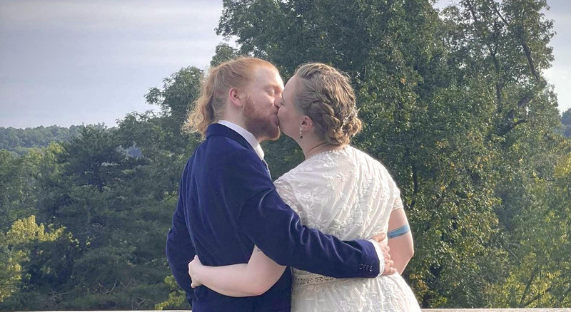 Katie Trent and Kaleb Holmes' Wedding Website