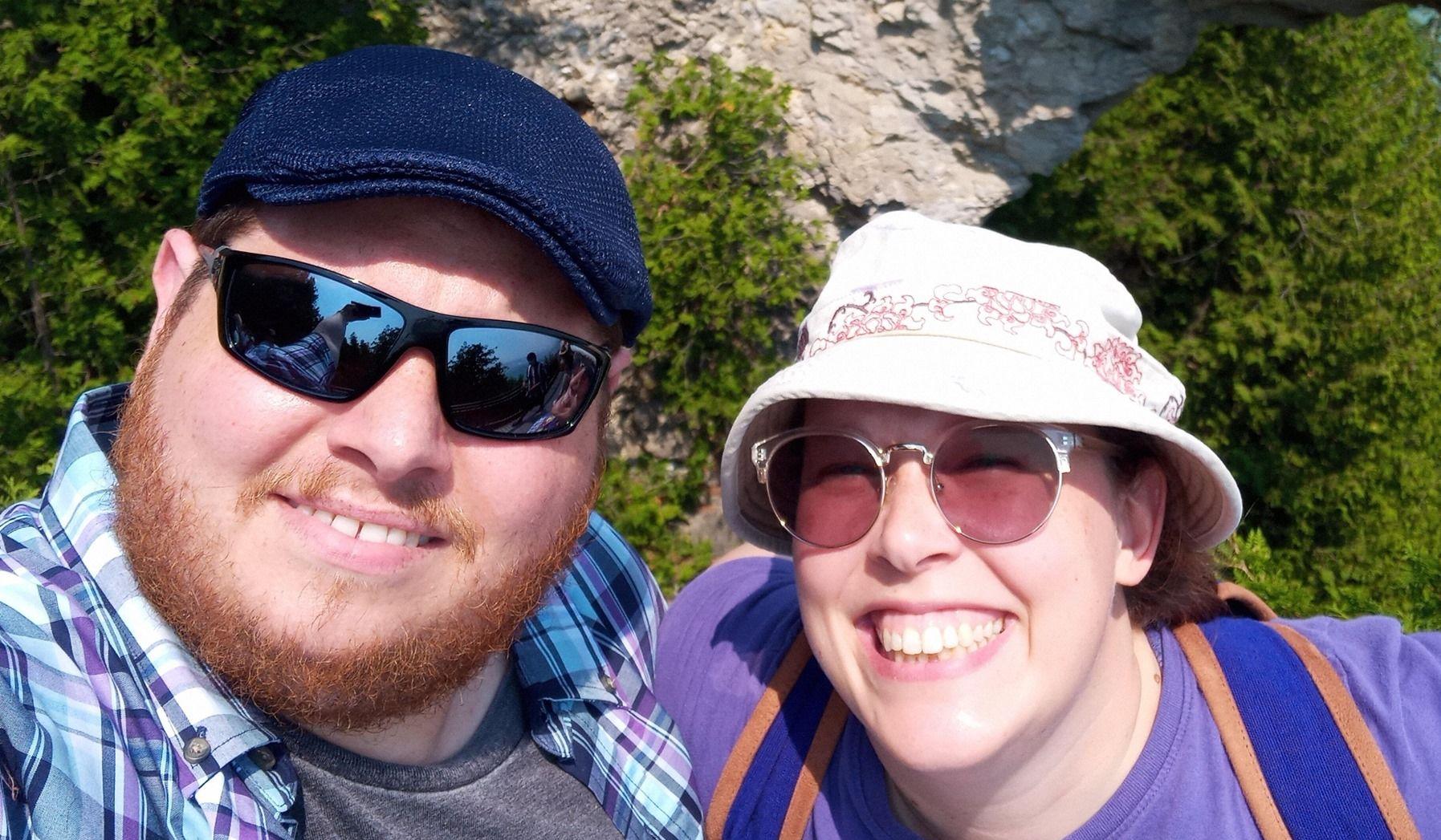 Lee Mandell and Alyssa Gudenburr's Wedding Website