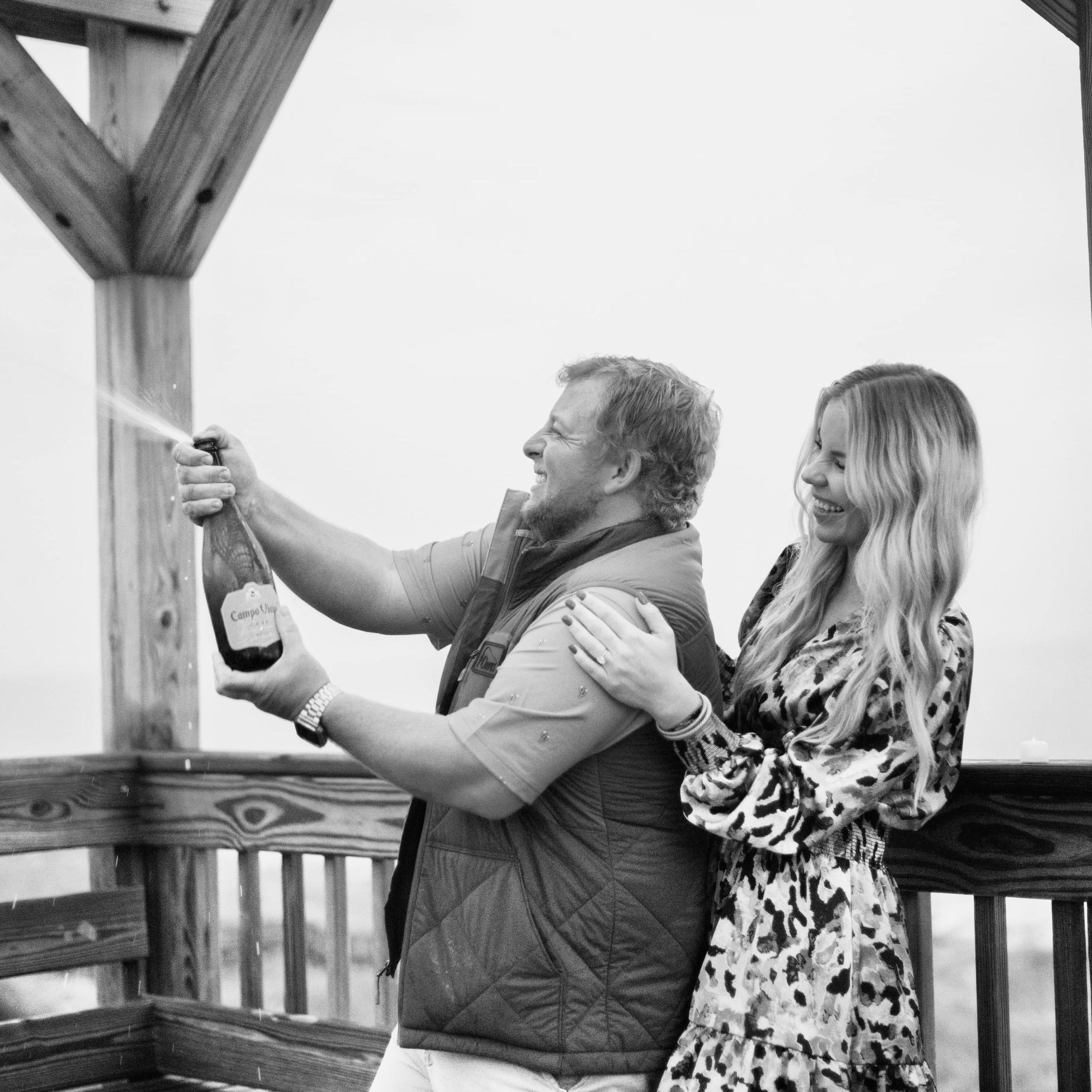 Laura Baylor and Robert Vogt's Wedding Website