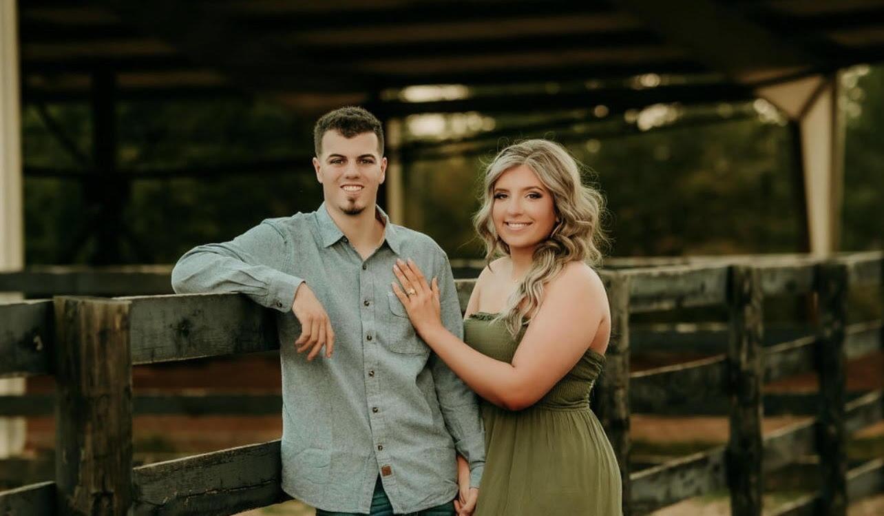 Chloe Miller and Kameron Lewis' Wedding Website