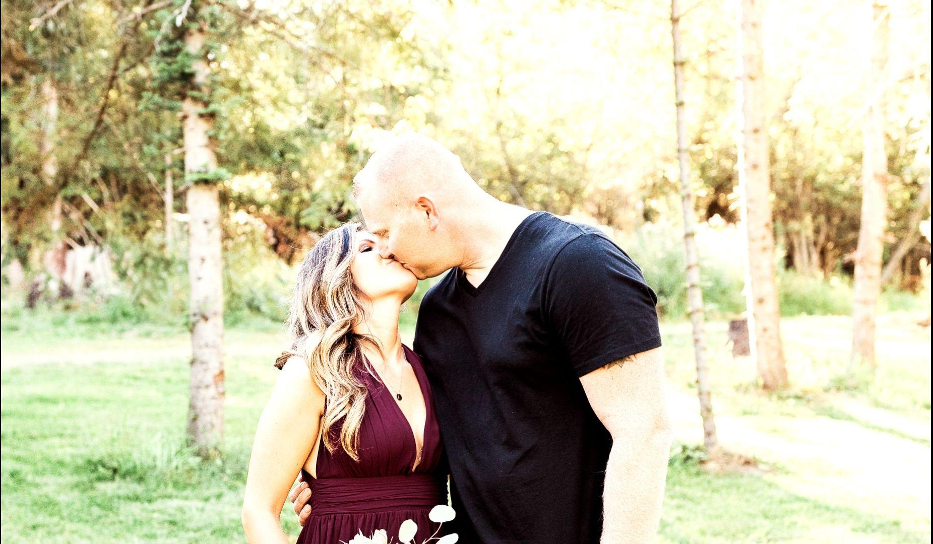 Lindsey Kay Bagley and Clayton Elijah Cripe's Wedding Website