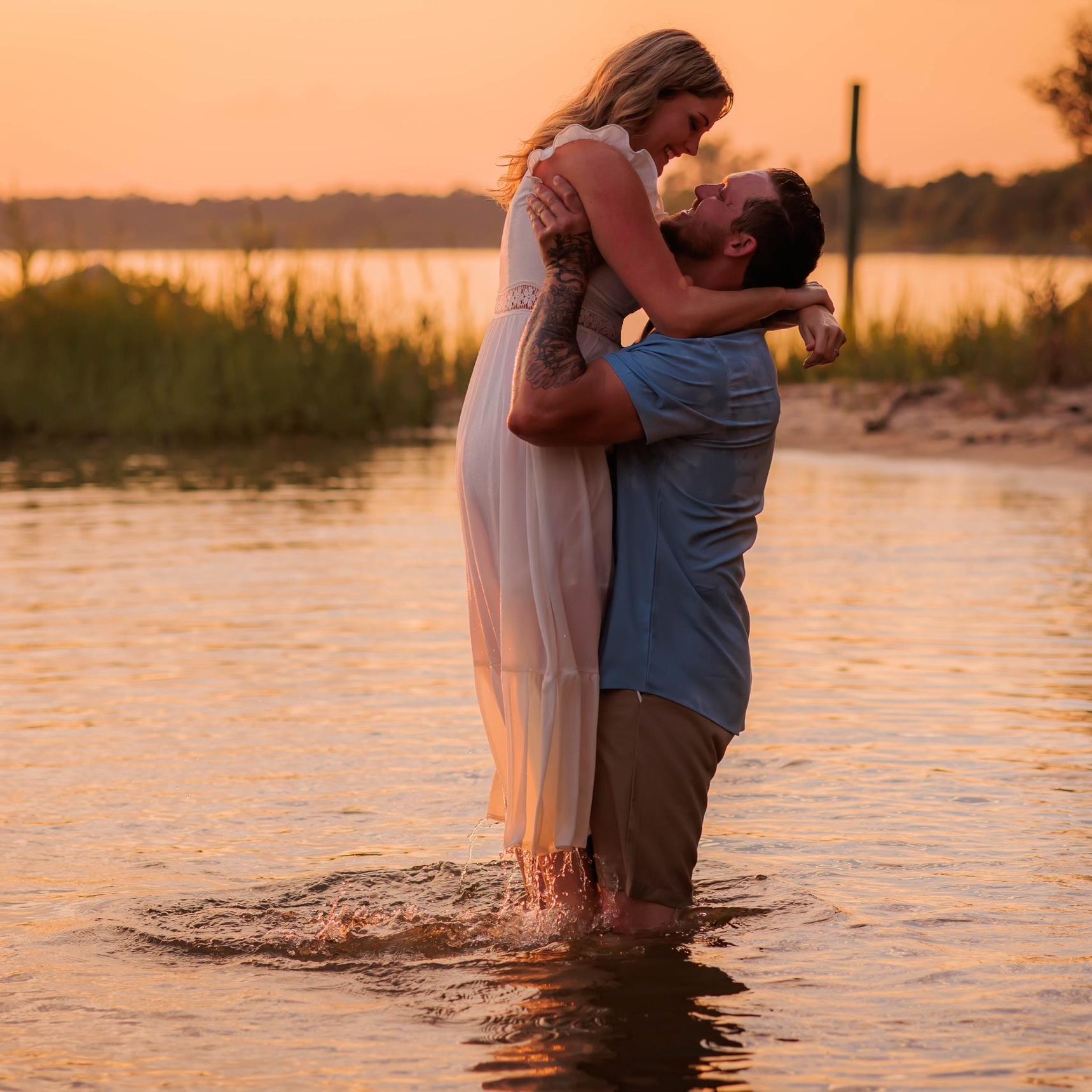 Katelyn Bellosi and Justin Bittner's Wedding Website