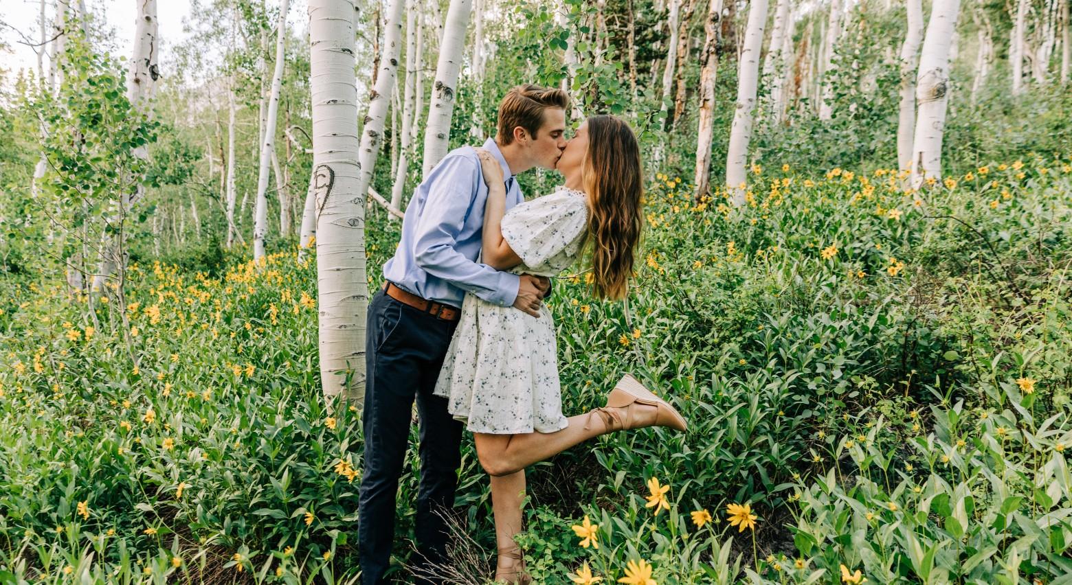 Dezeray Kowalski and Easton Hopkins' Wedding Website