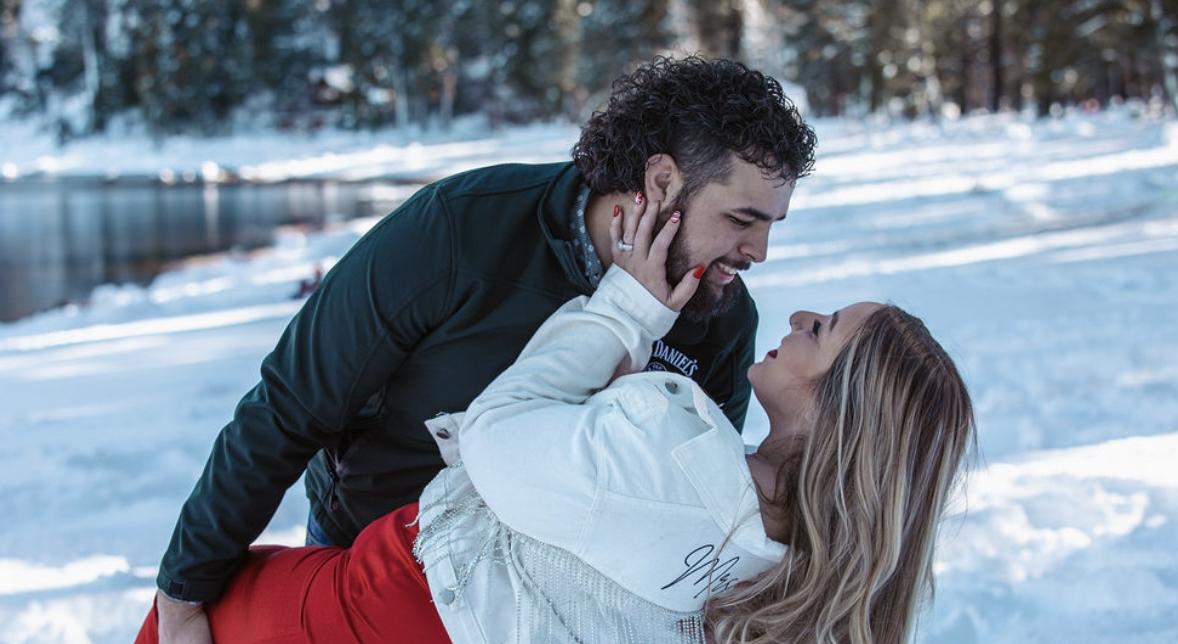 Amaya Urias and Larry Etherton's Wedding Website