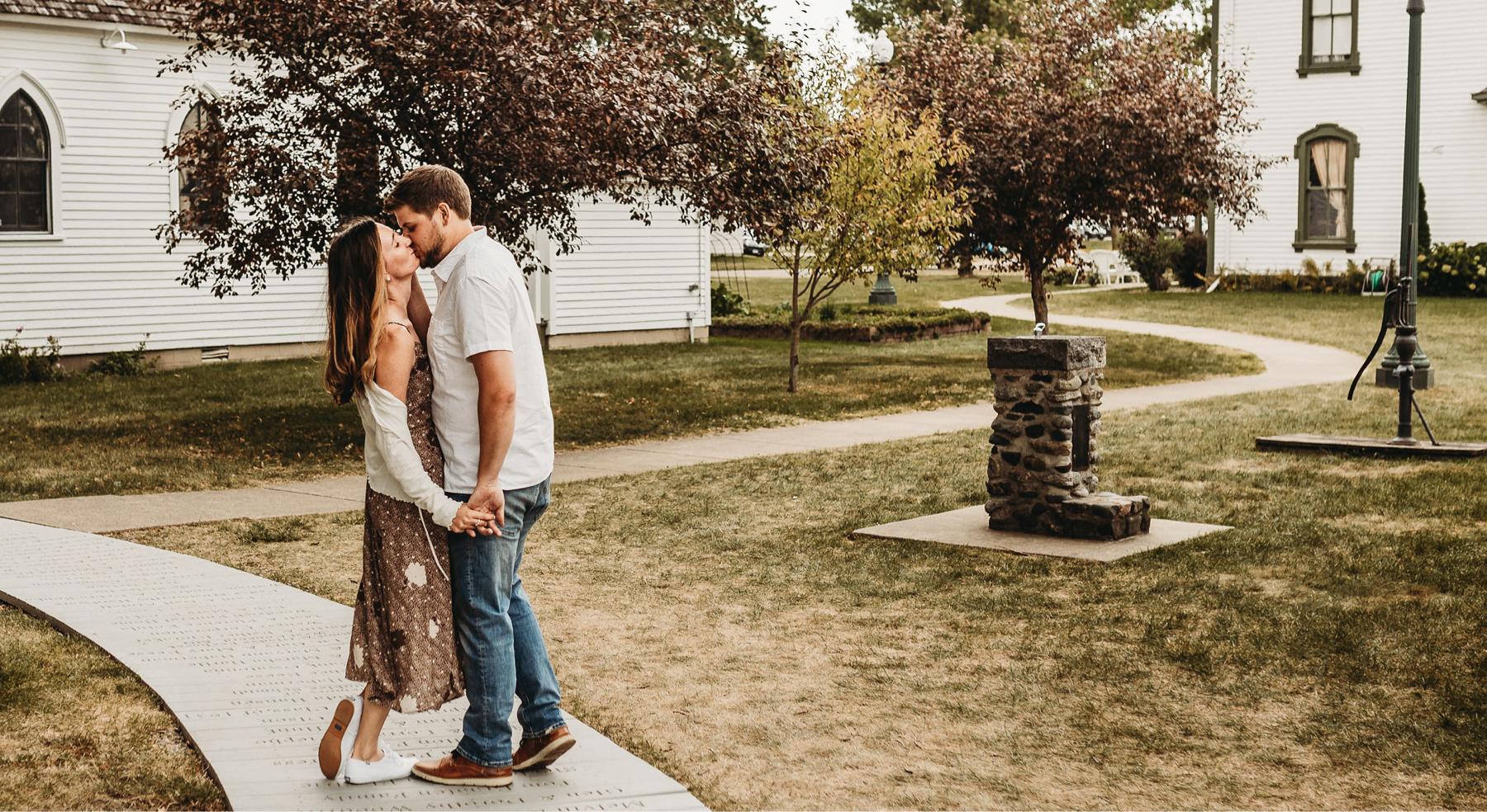 Libby Murphy and Joe Saufferer's Wedding Website