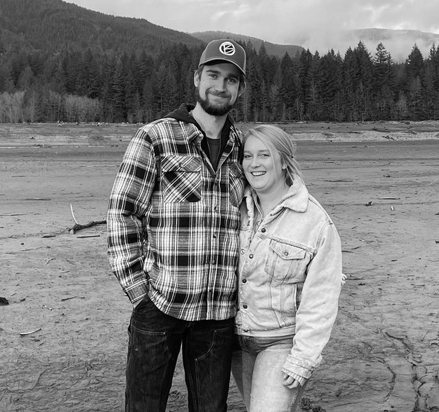 Hailey Ford and Cole Davis' Wedding Website