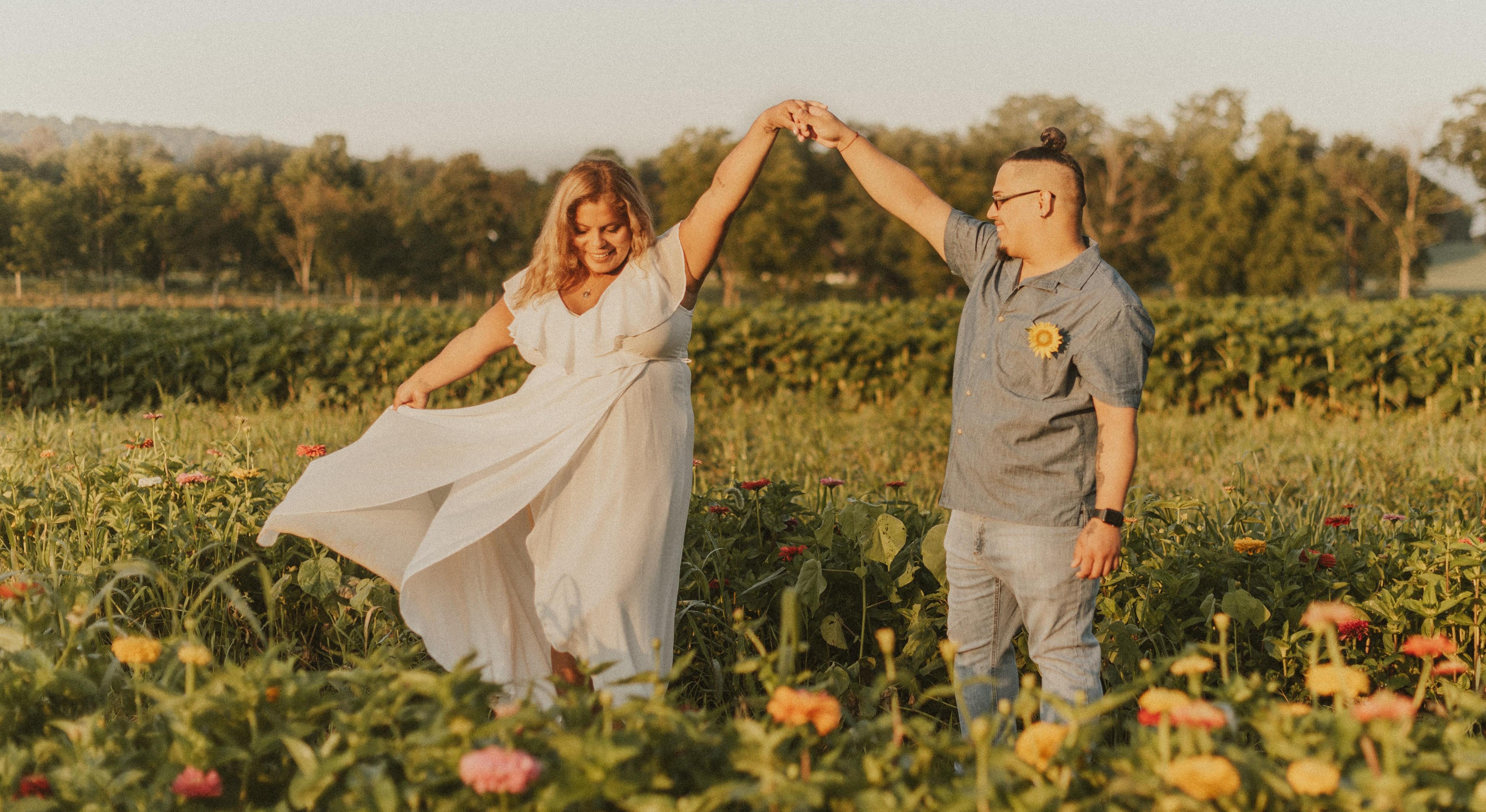 Laura Calderon and Matthew Matos' Wedding Website