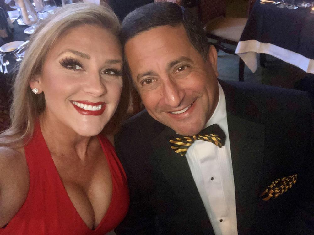 Barclay Grayson and Shylah Graham's Wedding Website