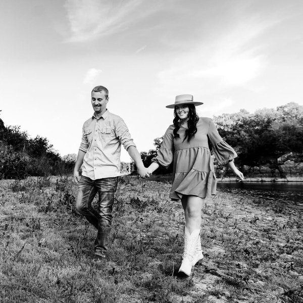 Olivia Irlbeck and Justin Macht's Wedding Website