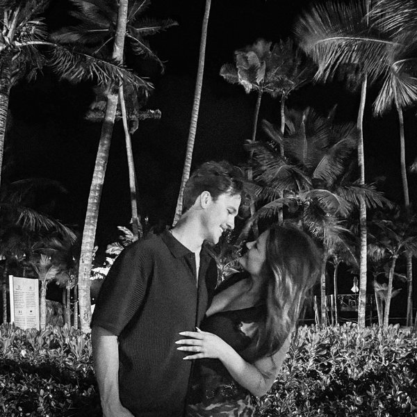 Sara LaVigne and Connor Belling's Wedding Website