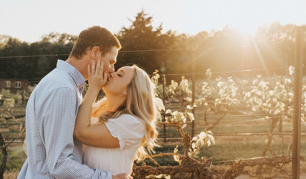 Shannon Auxier and Marcus Burchett's Wedding Website