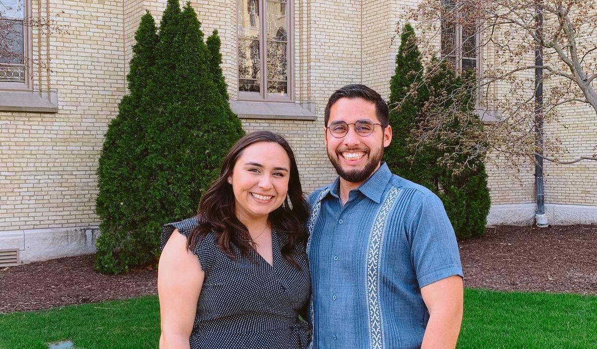 Julia King and Alejandro Corona Espinosa's Wedding Website