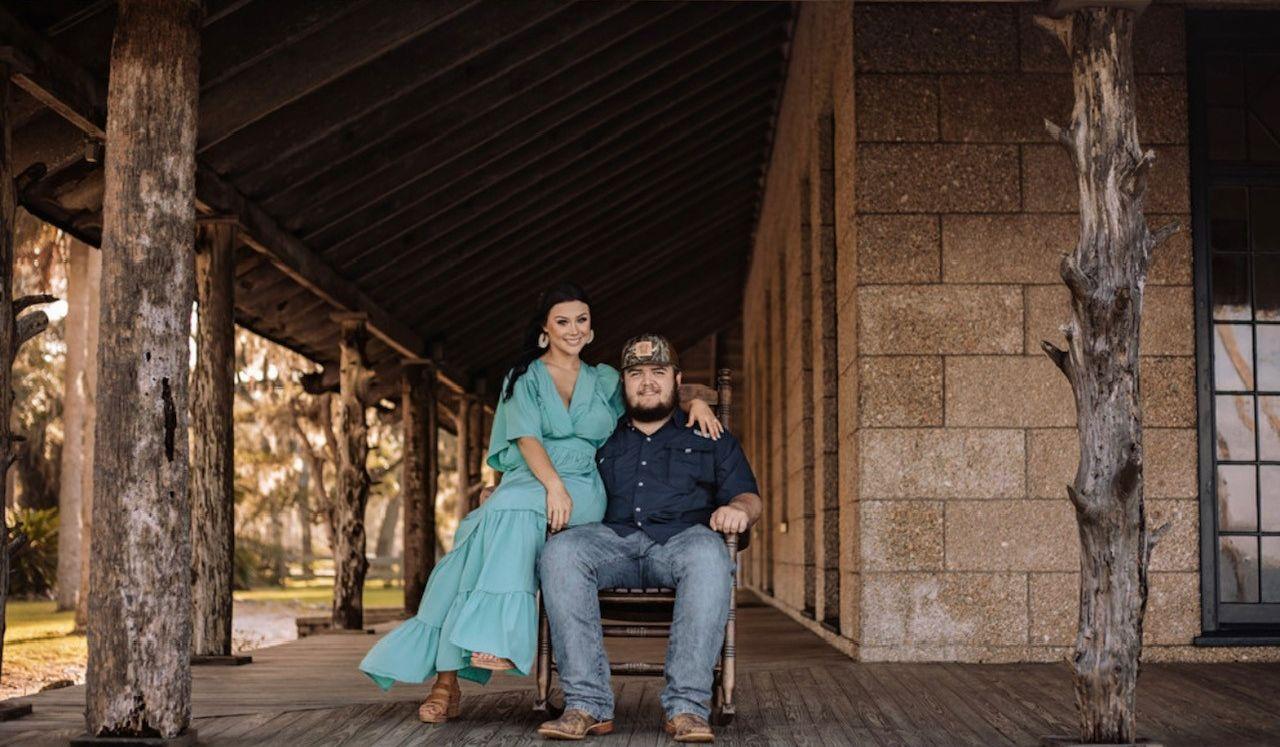 Taylor Mahon and Blake Reynolds's Wedding Website