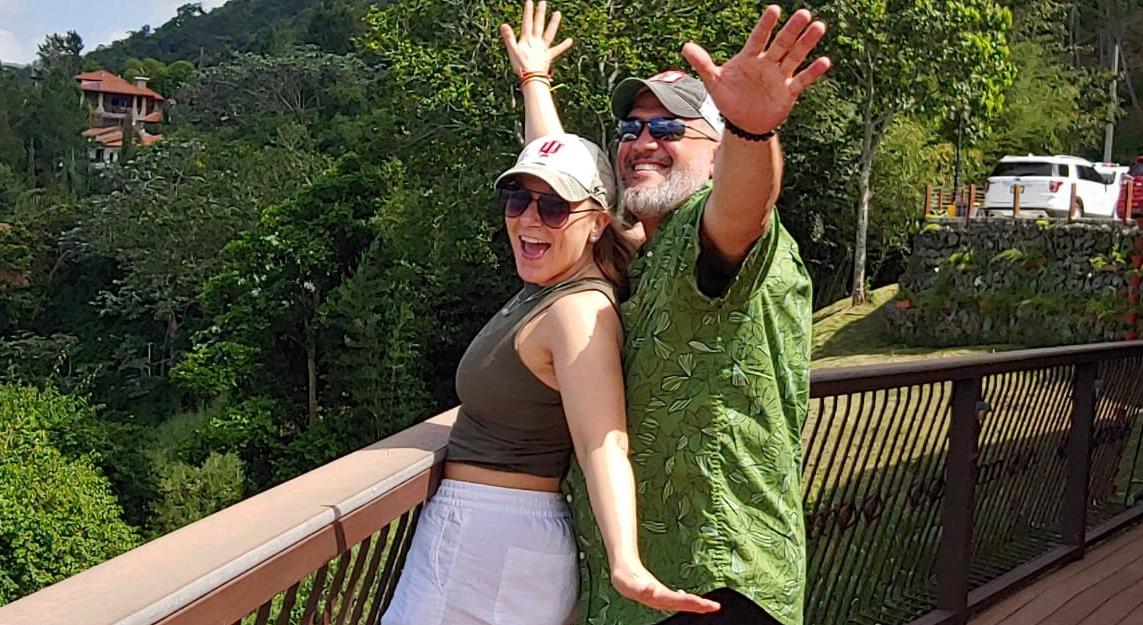 Daniel Gurulé and Jayne Thompson's Wedding Website