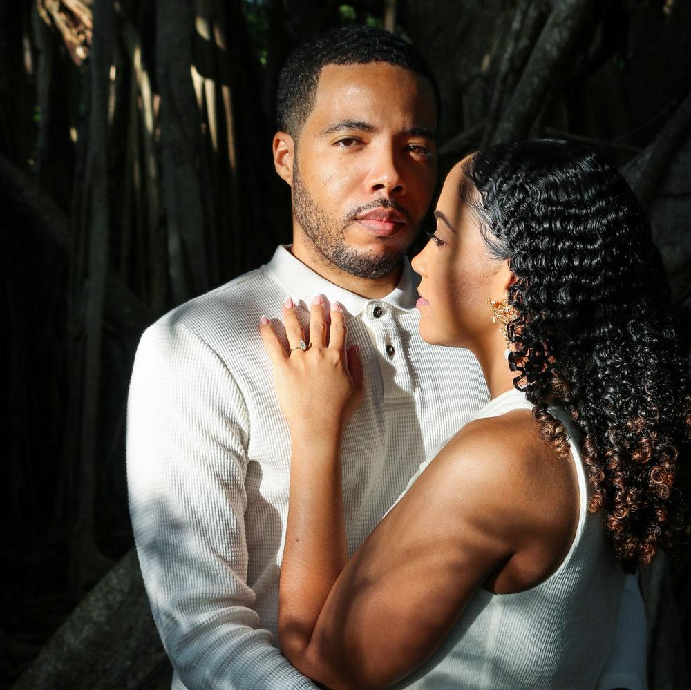 Kaché Knowles and Stanley Burnside's Wedding Website