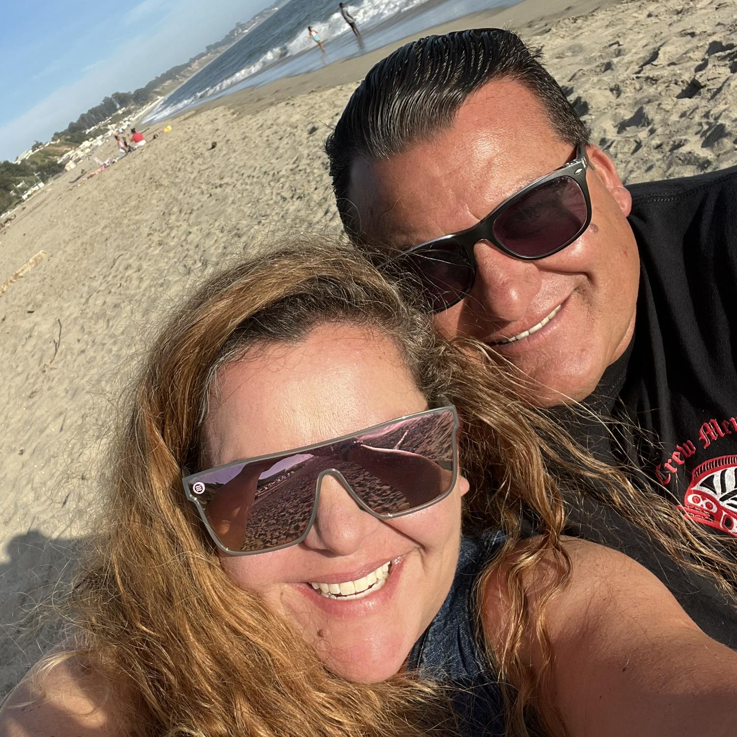 Danielle Garcia and Albert Jauregui's Wedding Website