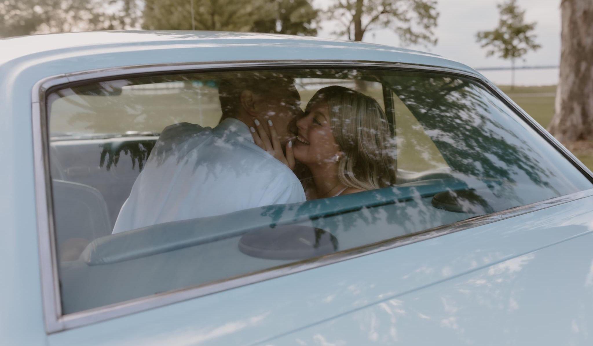 Anna Niemeier and Alexander Henschel's Wedding Website