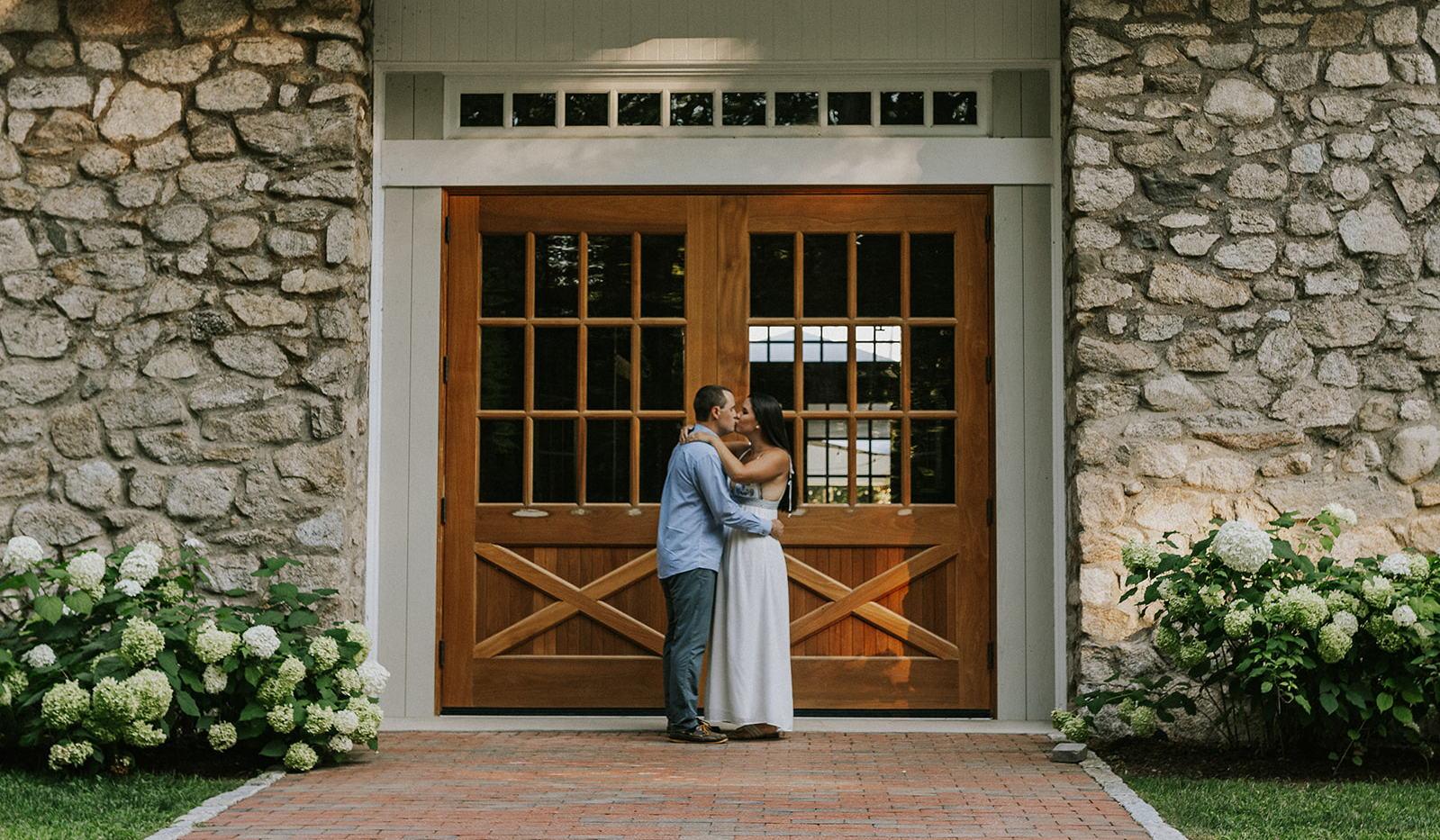 Mary Leasure and Jason Riley's Wedding Website