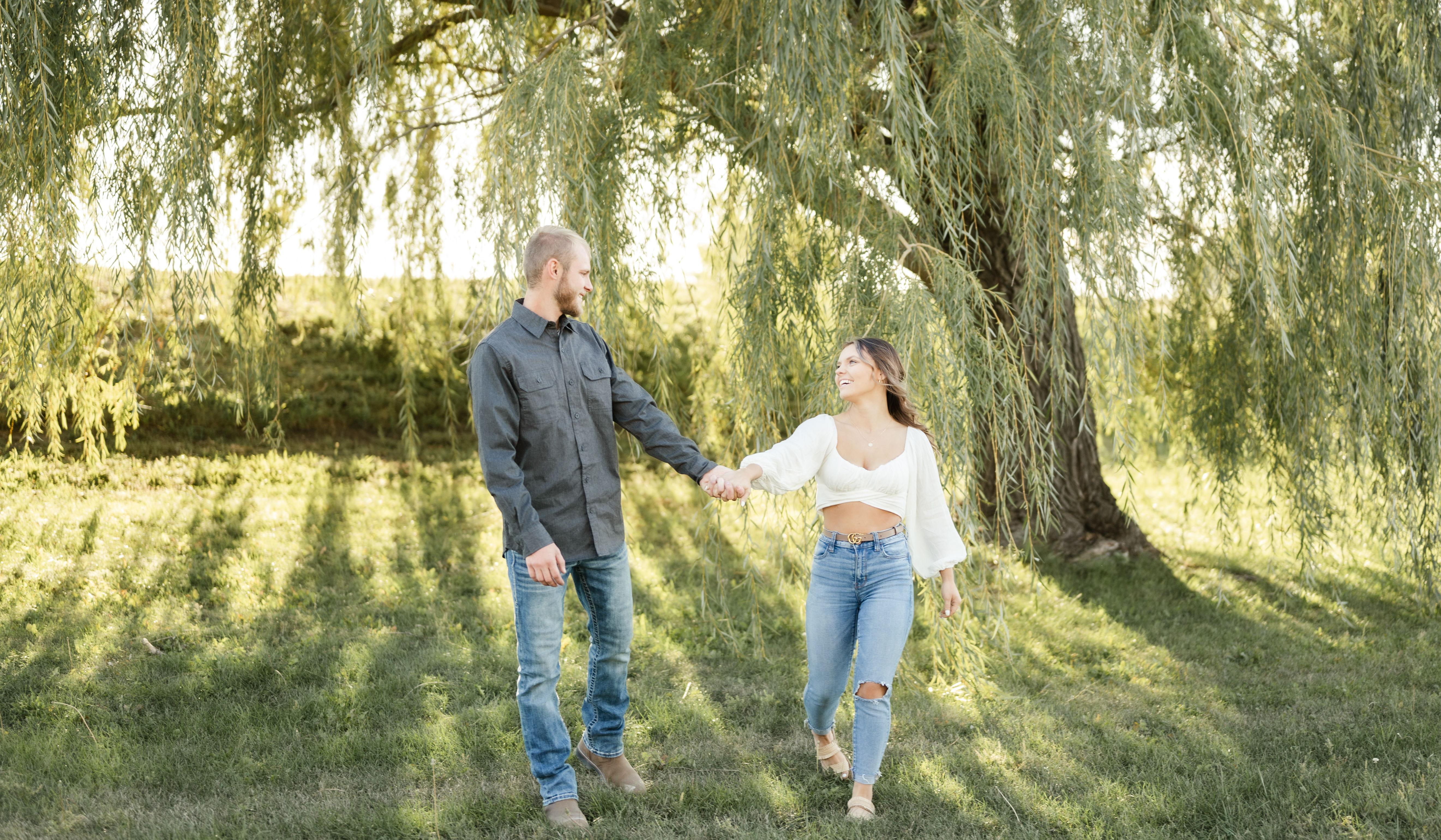 Tori Rees and Trey Kasperbauer's Wedding Website