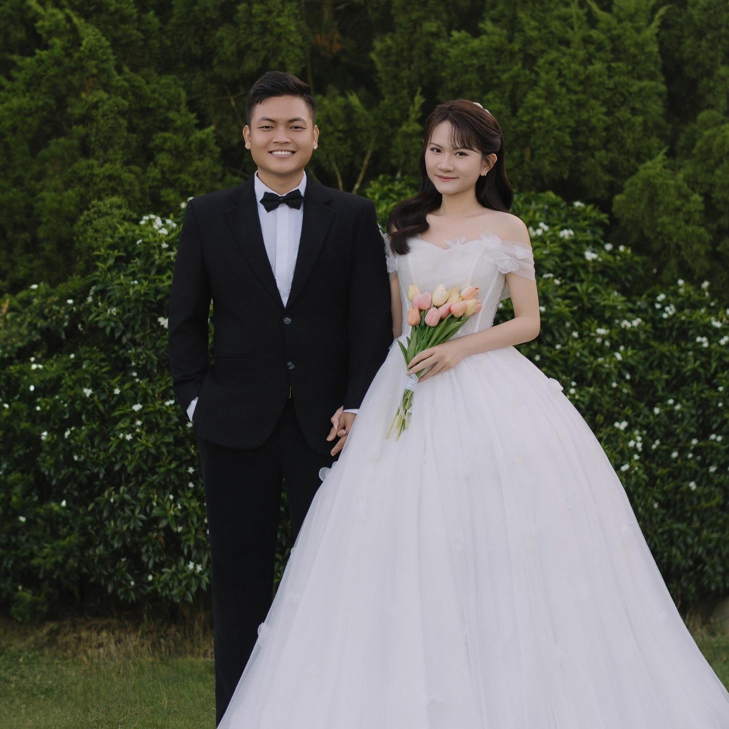 Vy Bui and Thinh Bui's Wedding Website