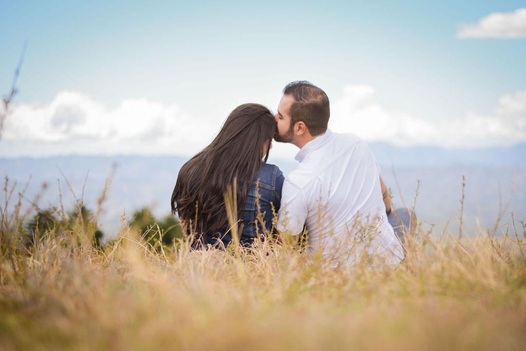 María Fernanda Villegas and Roberto Puertas' Wedding Website