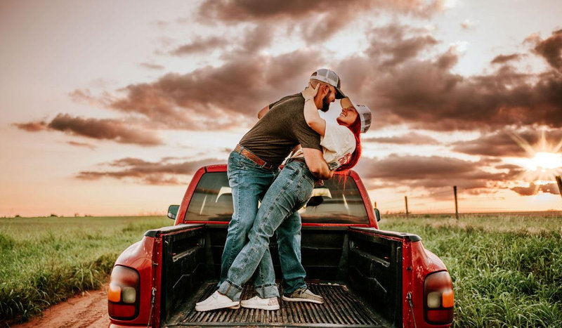 Amber Loyd and Seth Markus' Wedding Website