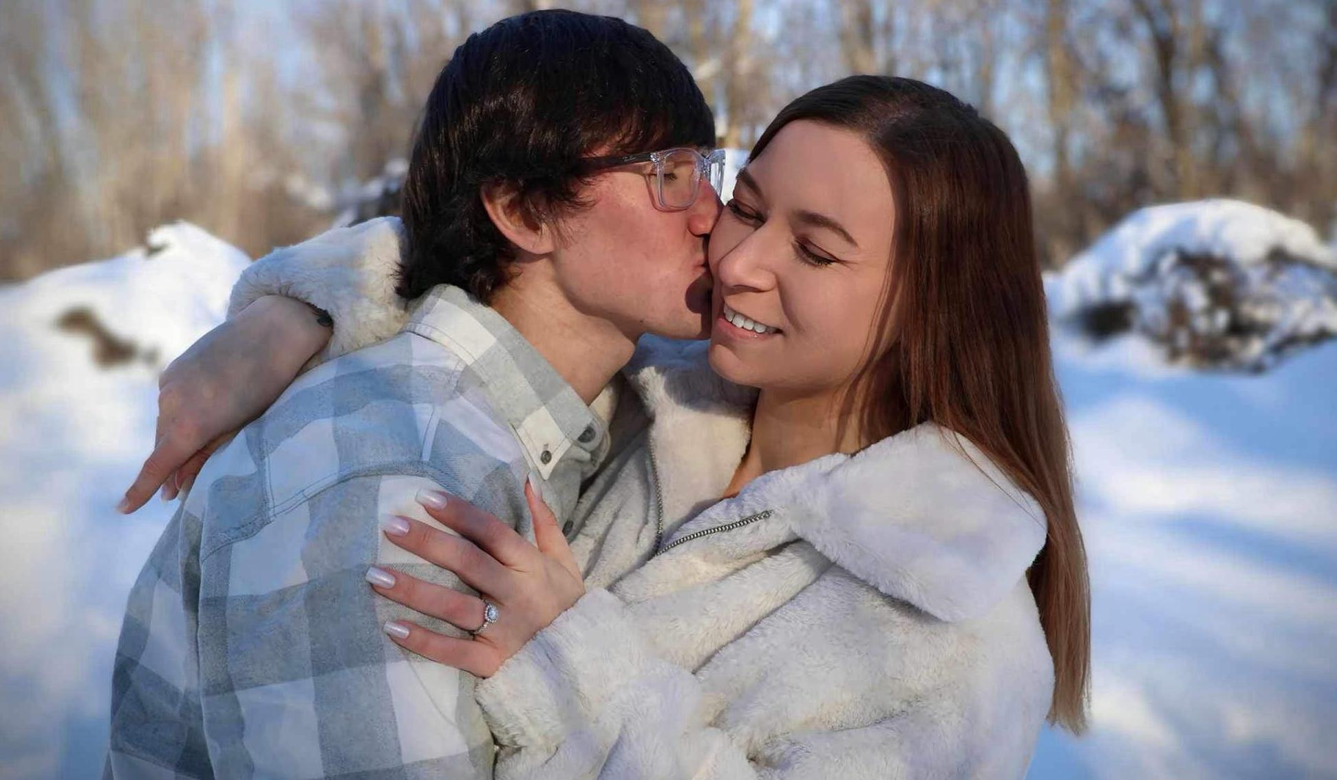 Courtney Roberts and Kyle Vandenbloomer's Wedding Website