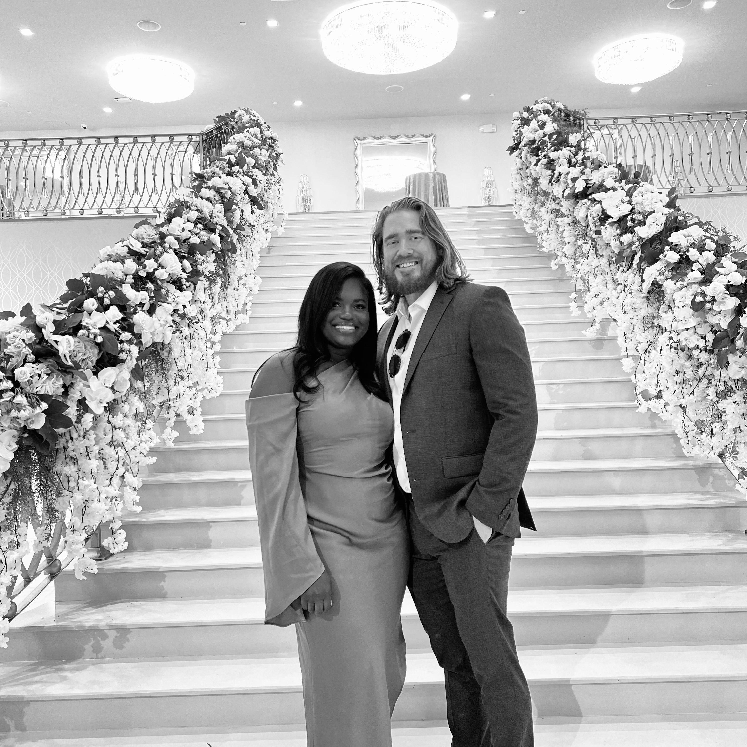 Robert Hansen and Ashley Elliott's Wedding Website