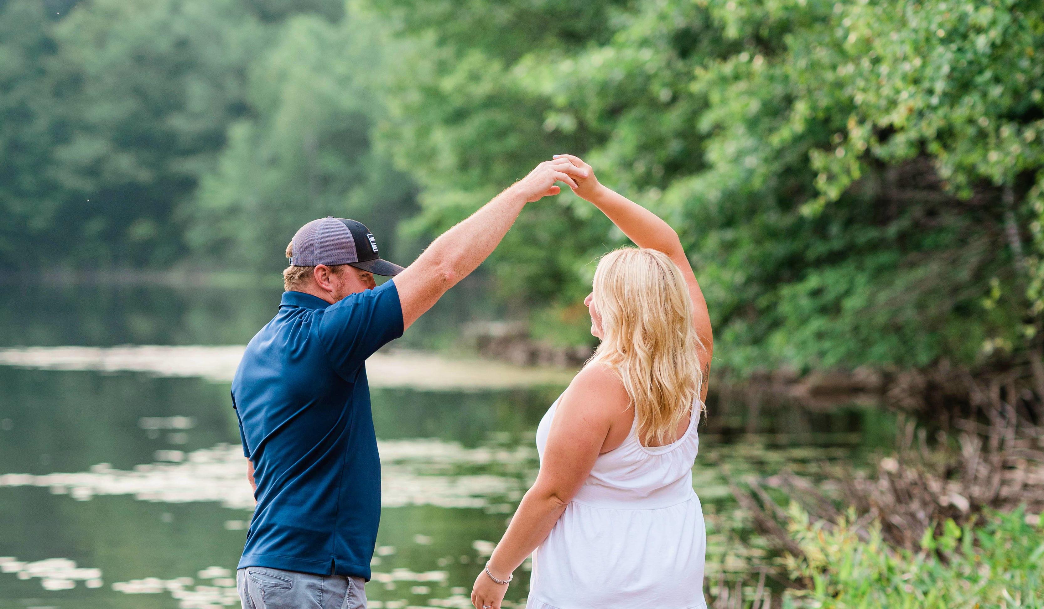 Sidney Kutnink and Ryan Ronayne's Wedding Website