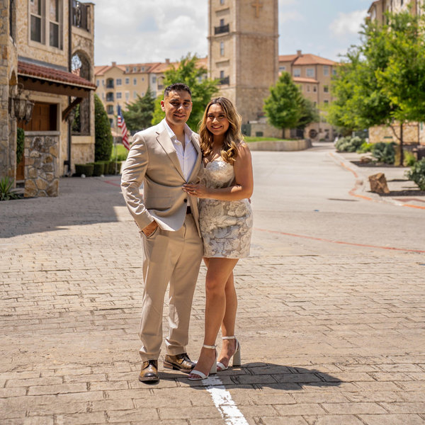 Anahi Leon and Jacob Salas' Wedding Website