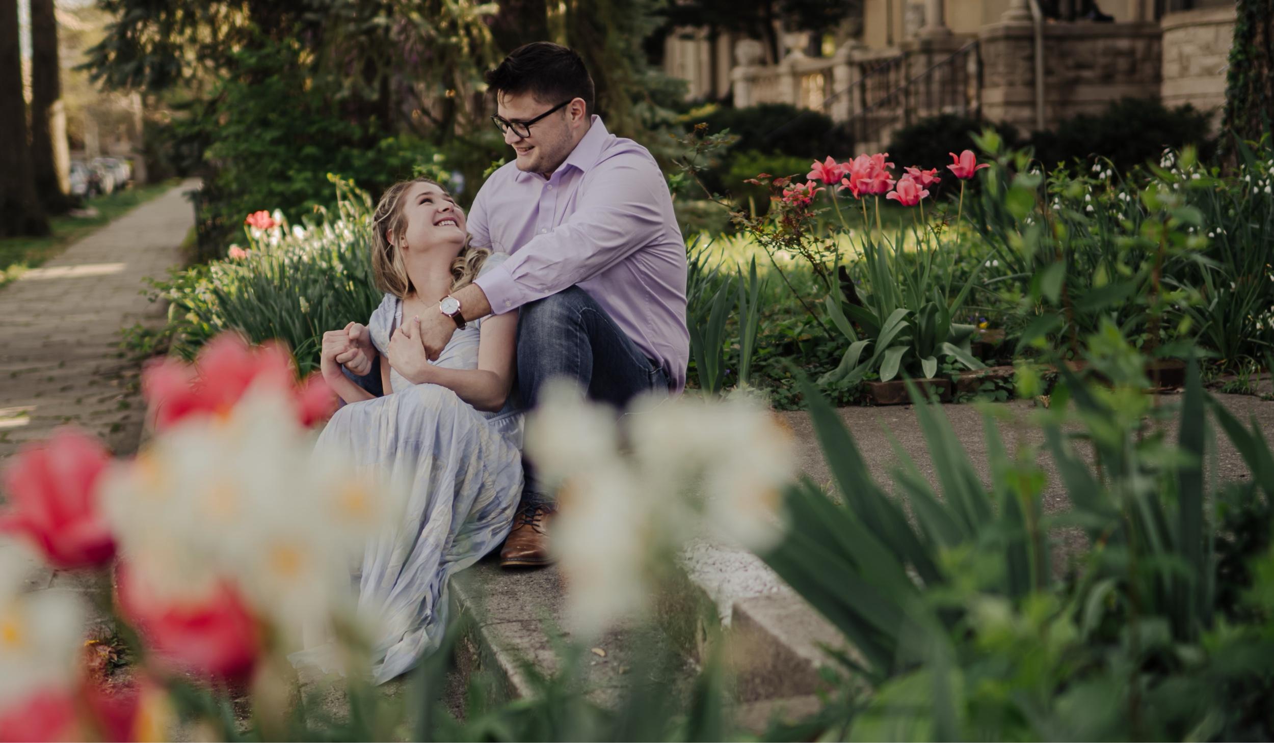 Sarah Yates and Andrew Bledsoe's Wedding Website