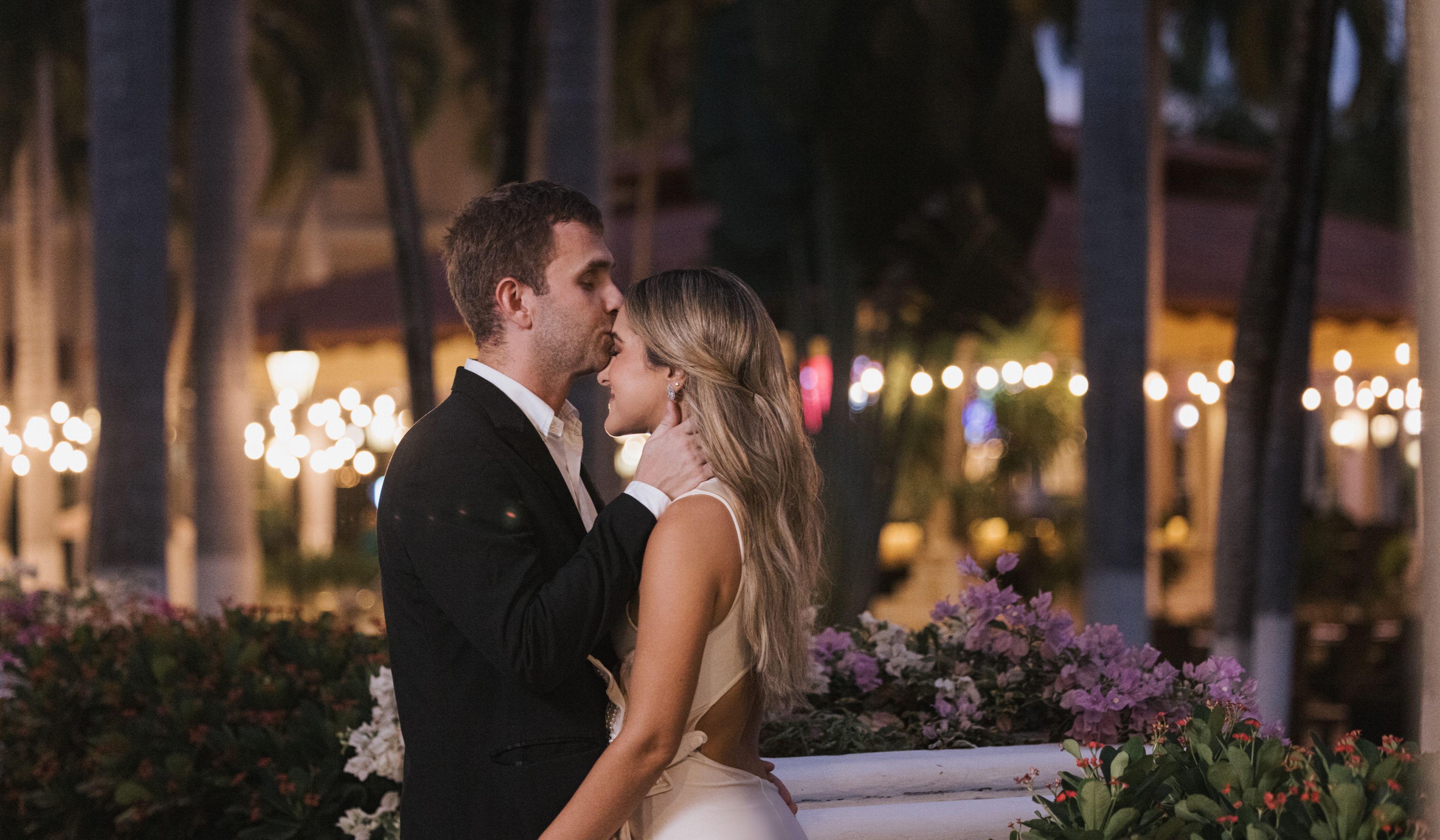 Valeria Abuchaibe and Roberto Cepeda's Wedding Website