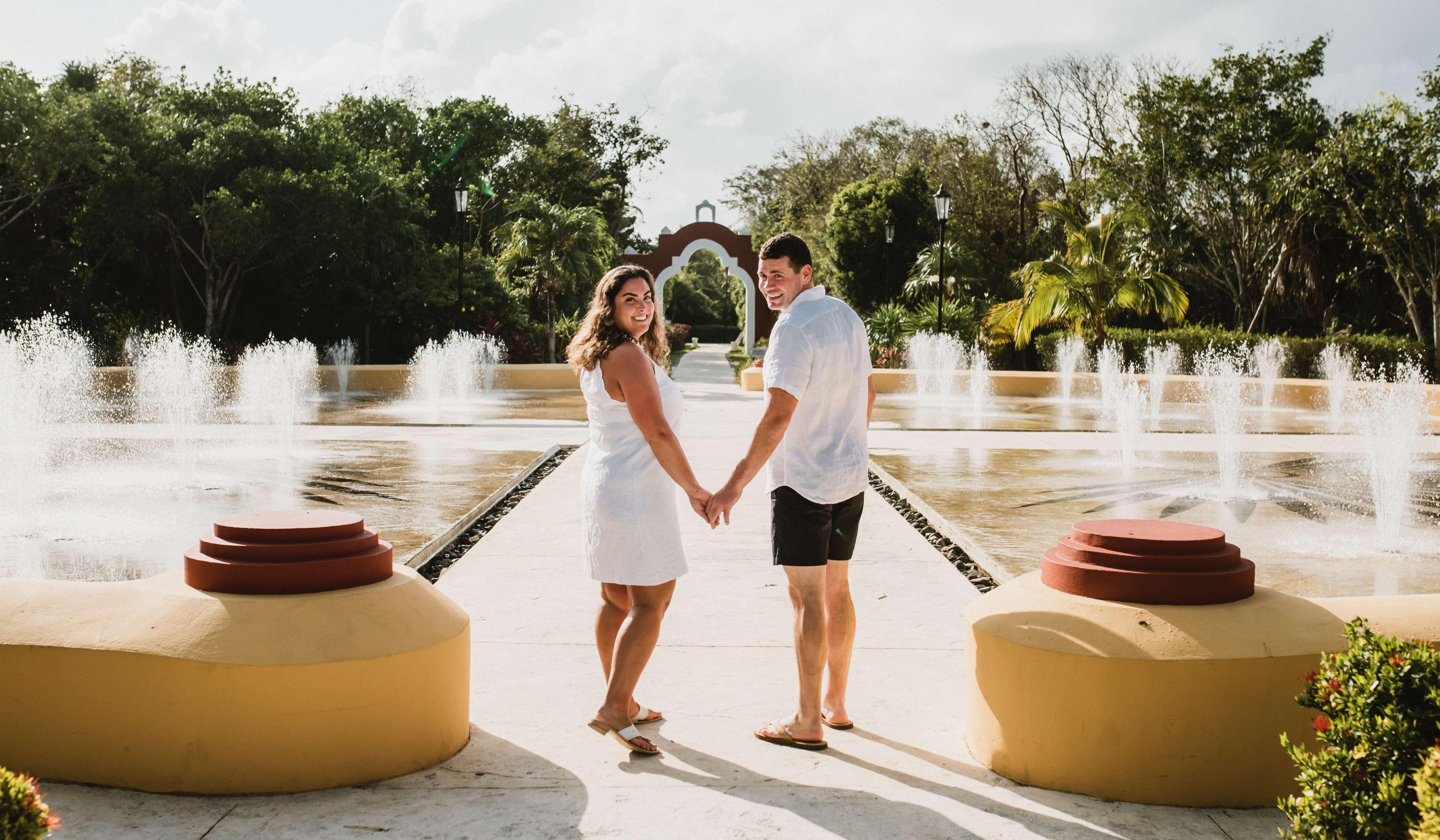 Elizabeth Jane Kennedy and Thomas Phillip Tousignant's Wedding Website