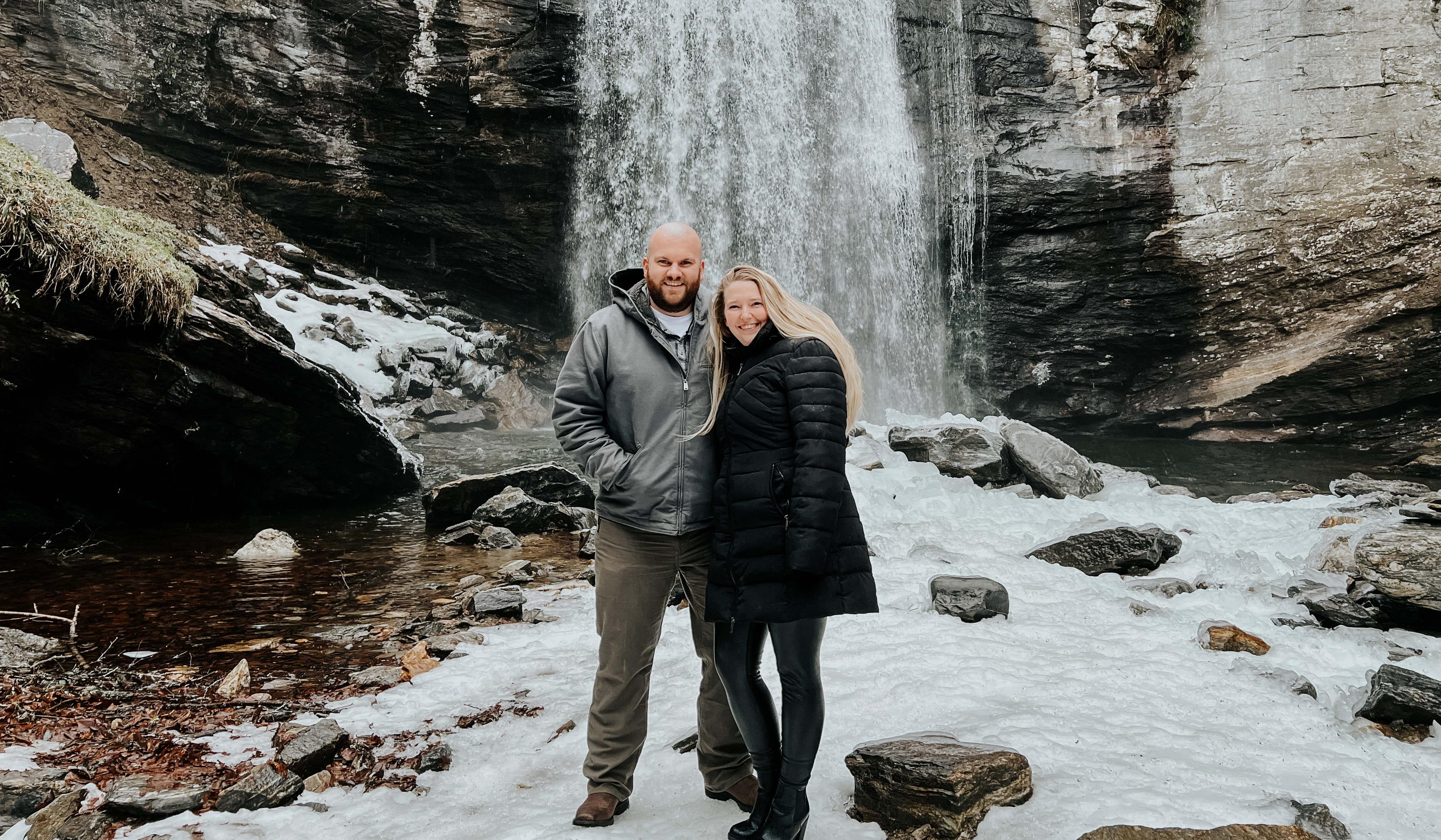 Amber McHenry and Dustin Singleton's Wedding Website