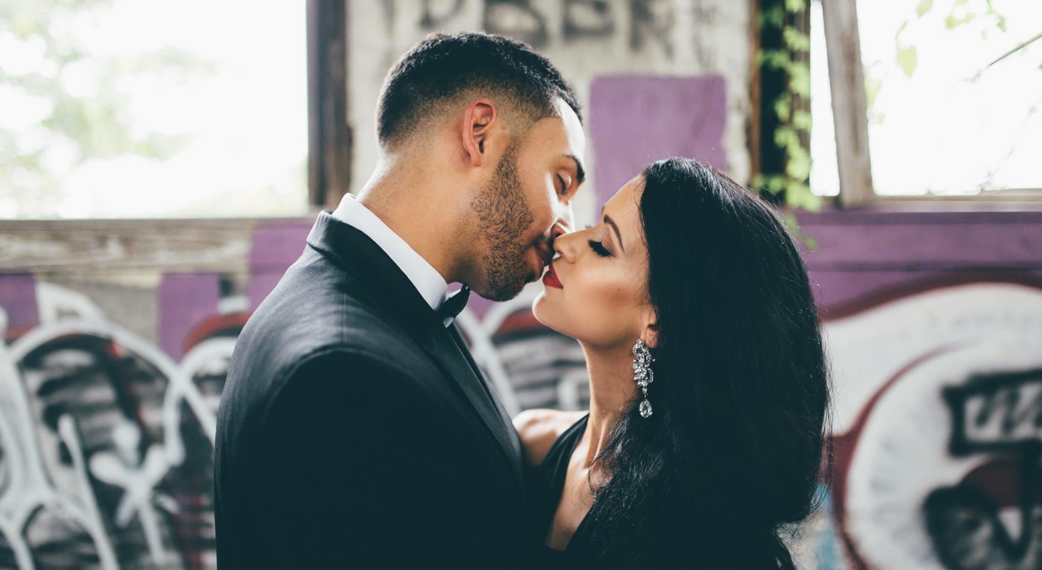Ariel Osteen and Johnny Enos' Wedding Website