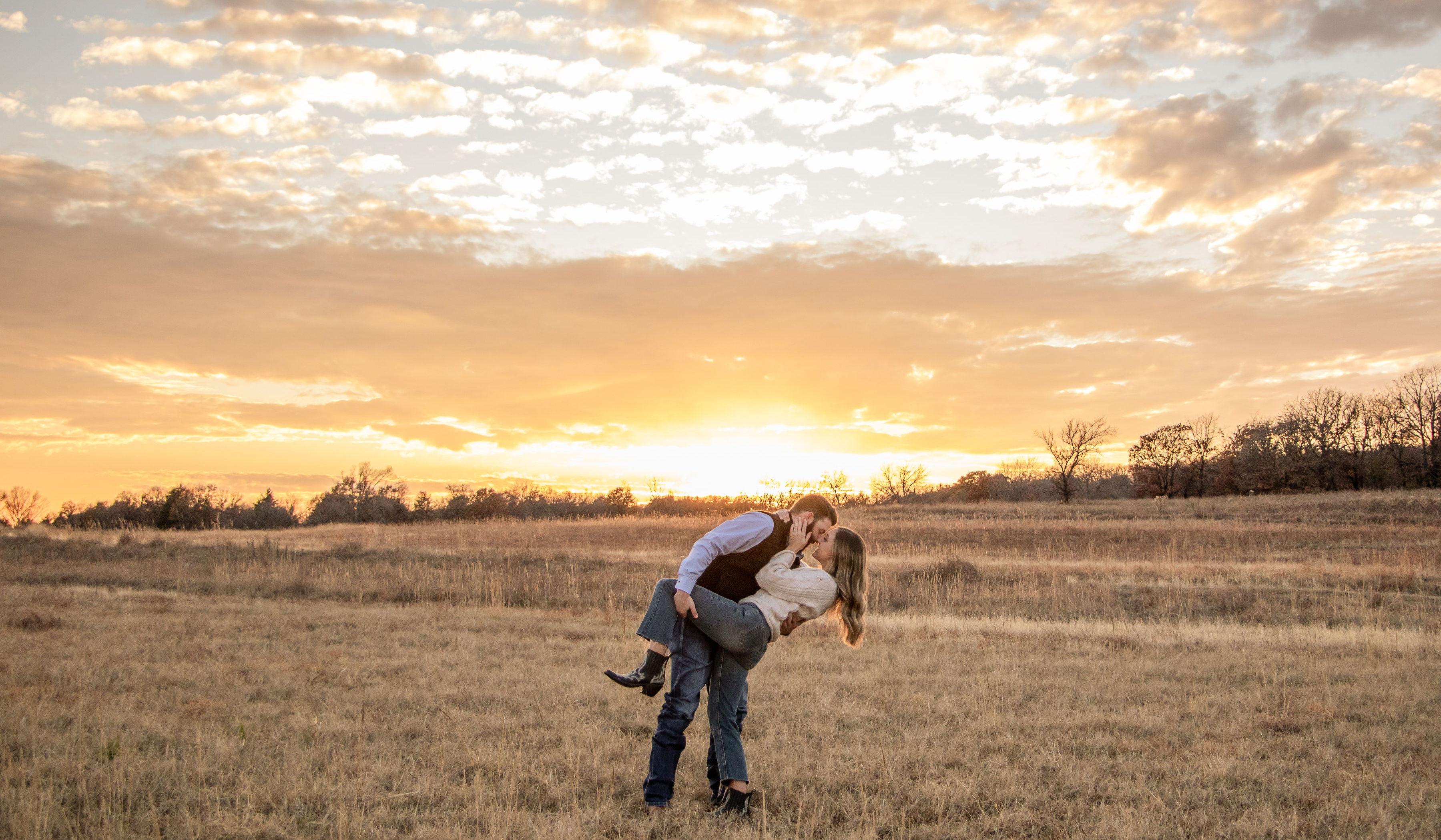 Jenna Siler and Noah McGinnis' Wedding Website