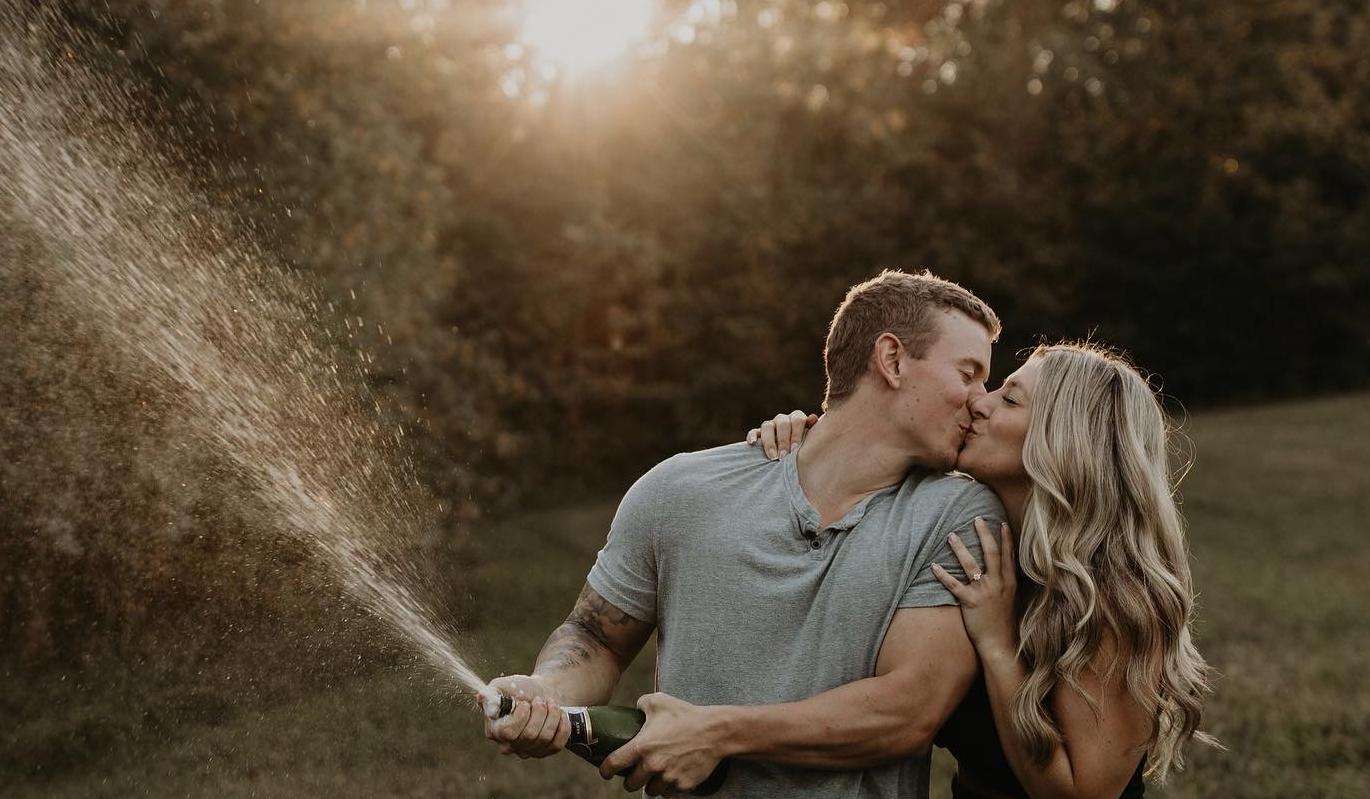 Lexi Elliott and Andrew Ellen's Wedding Website