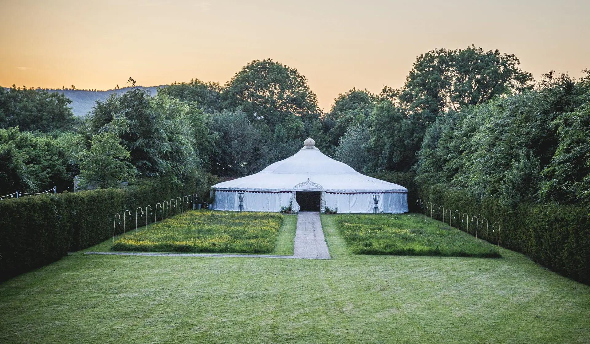 Richard Doody and Rosalind Healy's Wedding Website