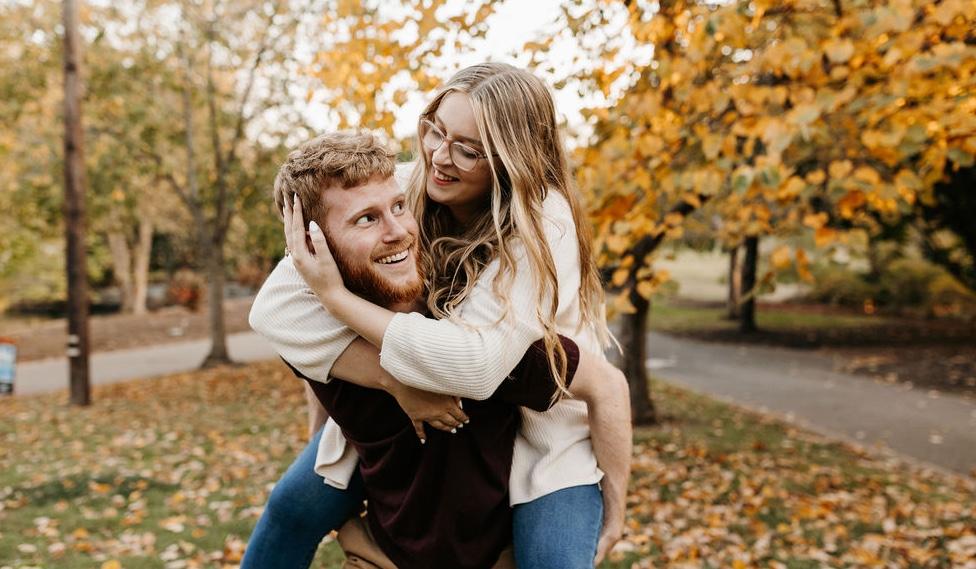 Carlie Young and Josh Everly's Wedding Website