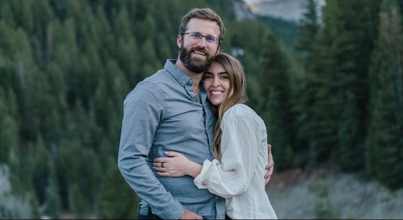 Nichelle Averett and Pace Ford's Wedding Website