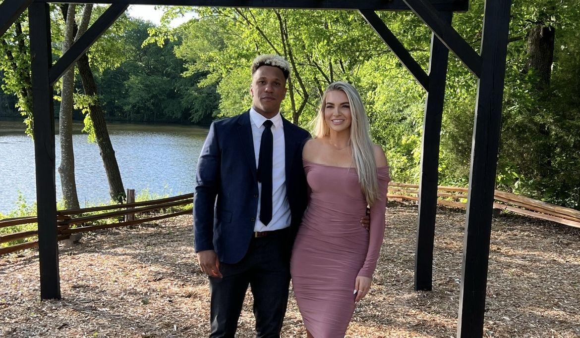 Lindsey Weis and Larry Staley's Wedding Website