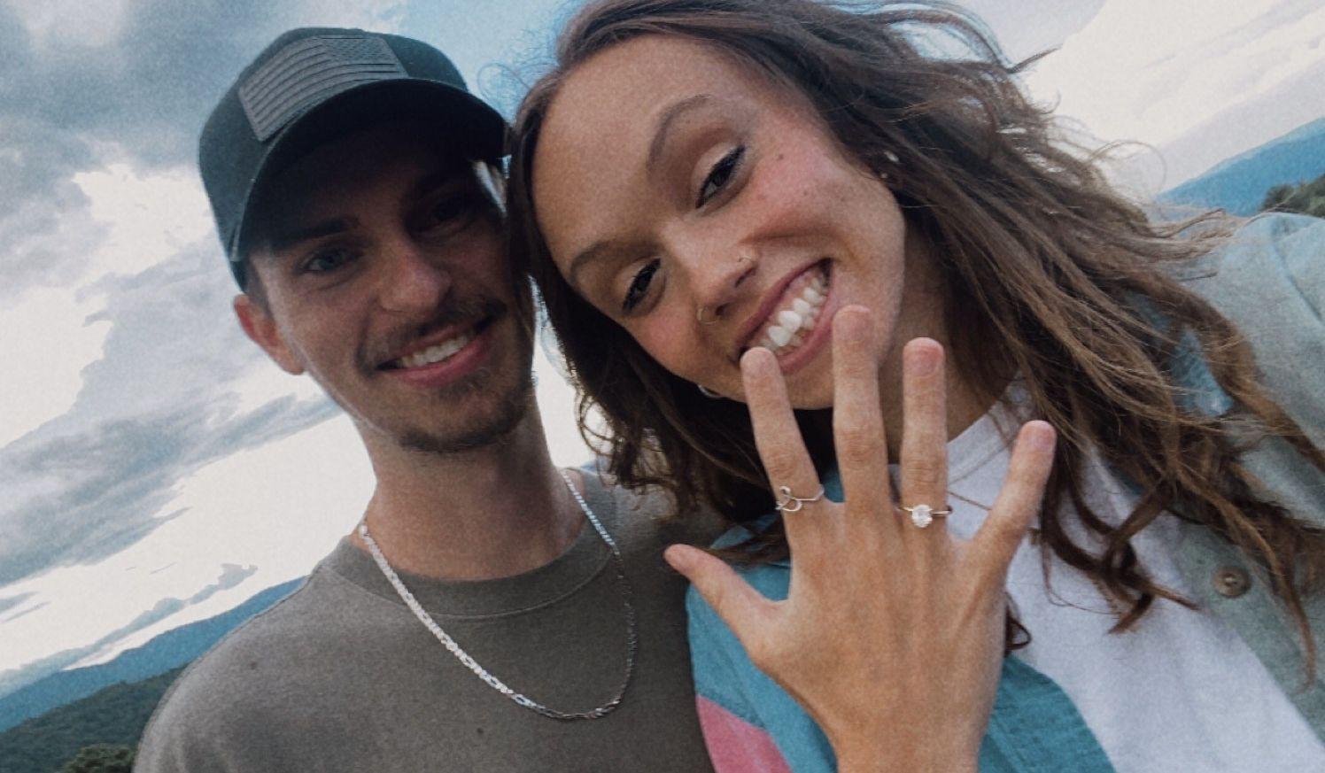 Hannah Ingle and Tyler House's Wedding Website