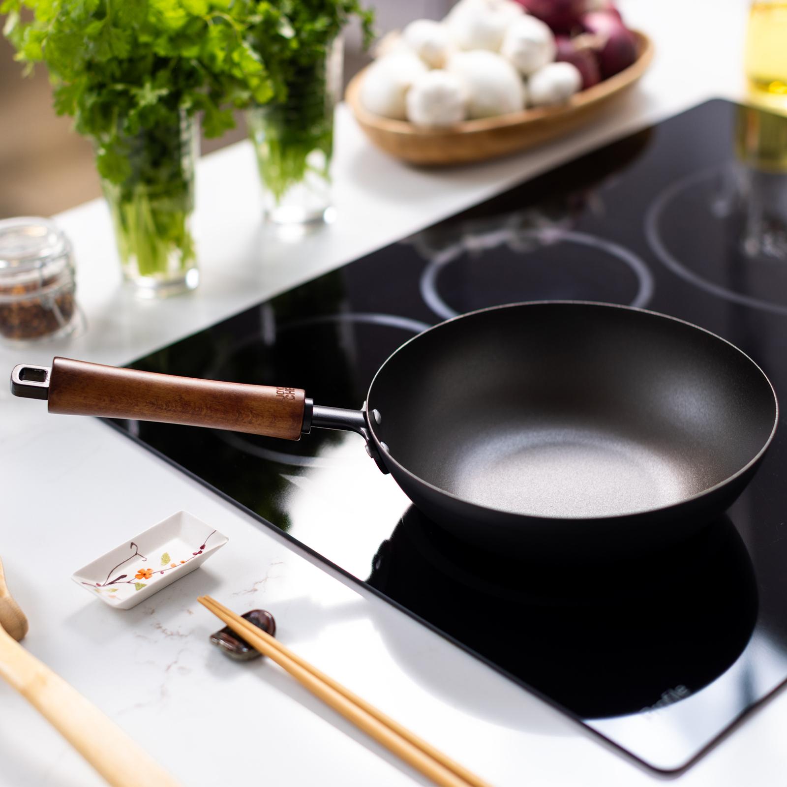 Joyce Chen, Classic Series Carbon Steel Preseasoned Stir Fry Pan | Zola