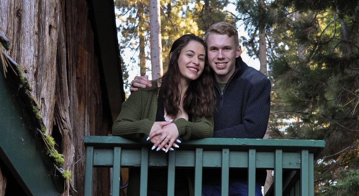 Shay Cessna and Derek Redlark's Wedding Website